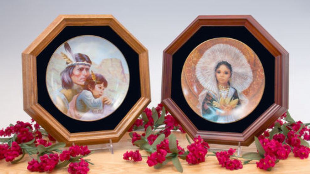 13" Octagonal Single Plate Frame in Walnut or Oak Finish, Wood Plate ...